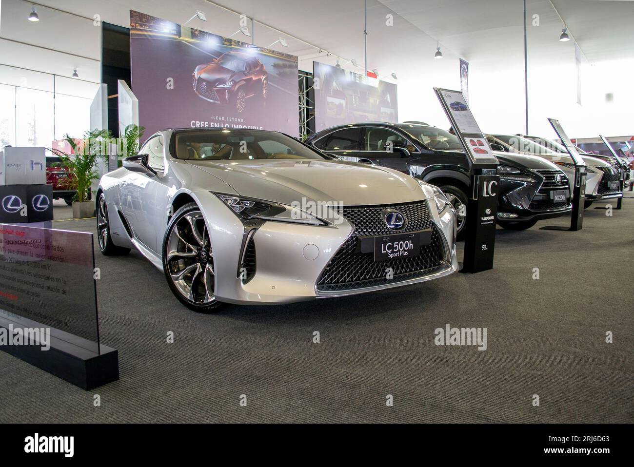 Concept cars exhibition hi-res stock photography and images - Alamy