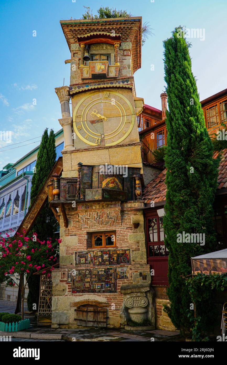 Vintage puppet theater show hi-res stock photography and images - Alamy