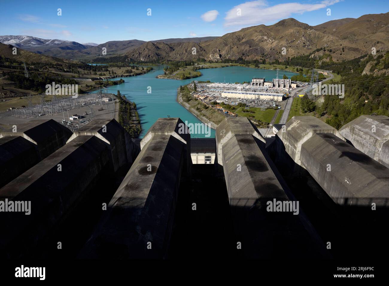 Benmore Dam Hydroelectric power station surrounded by New Zealand's ...