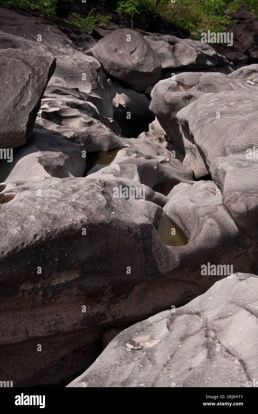 Vale da lua moon valley hi-res stock photography and images - Alamy
