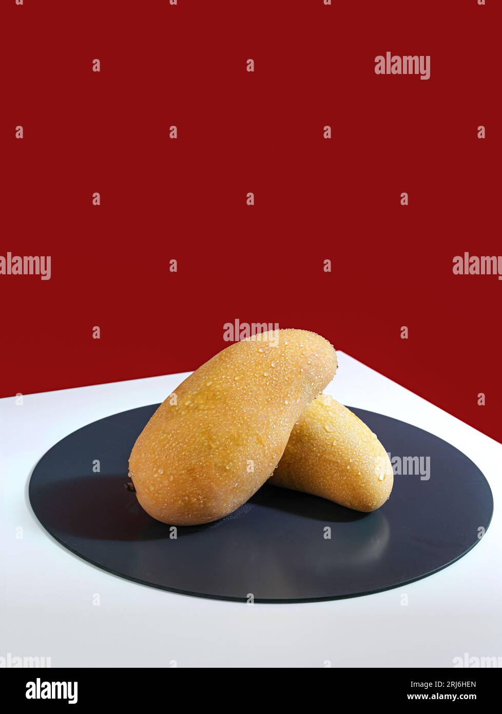 Doughy texture hi-res stock photography and images - Alamy