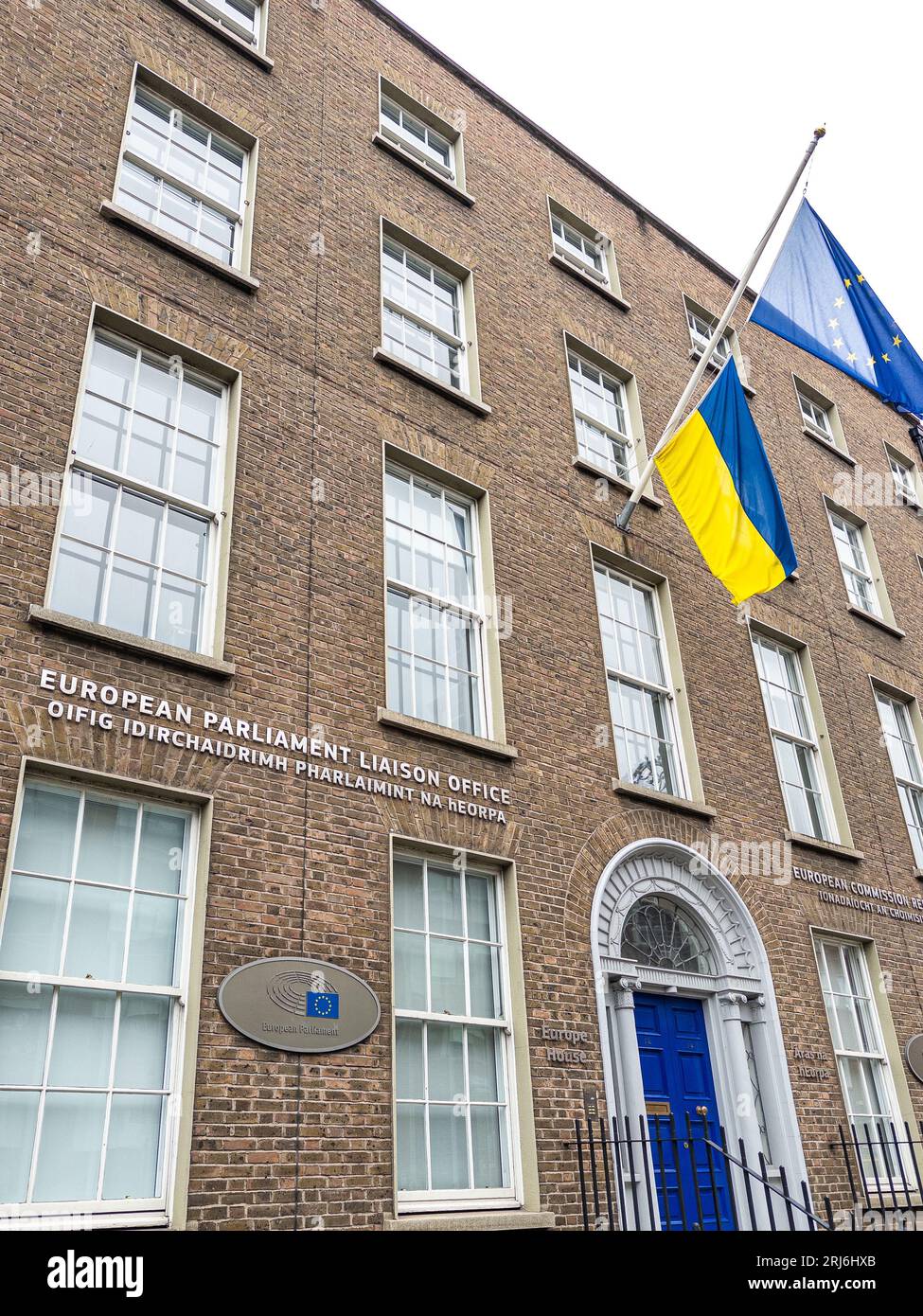 European Union Liaison Office in Dublin Displaying EU and Ukrainian ...