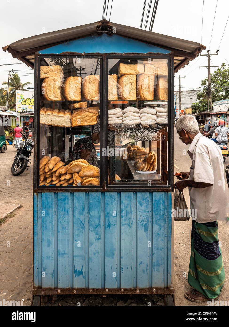 Vintage bakery cart hi-res stock photography and images - Alamy