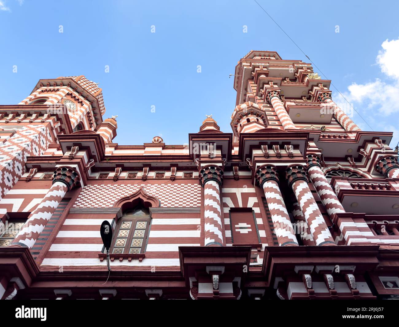 The Jami Ul-Alfar Mosque, the Red Mosque in Colombo, Sri Lanka Stock ...