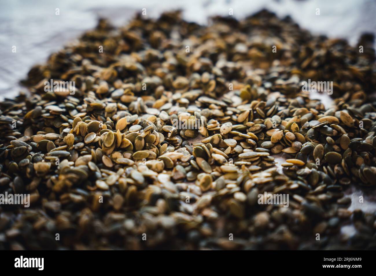 Paper and cloth hi-res stock photography and images - Alamy