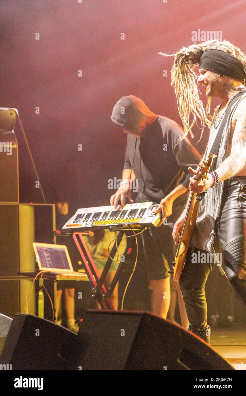 Pwei hi-res stock photography and images - Alamy