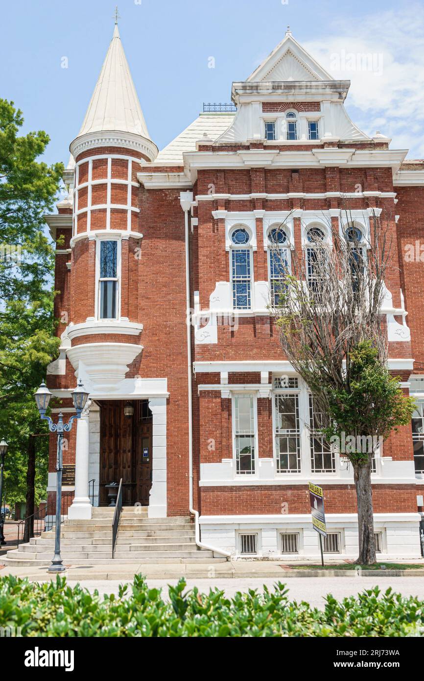 High victorian hi-res stock photography and images - Alamy