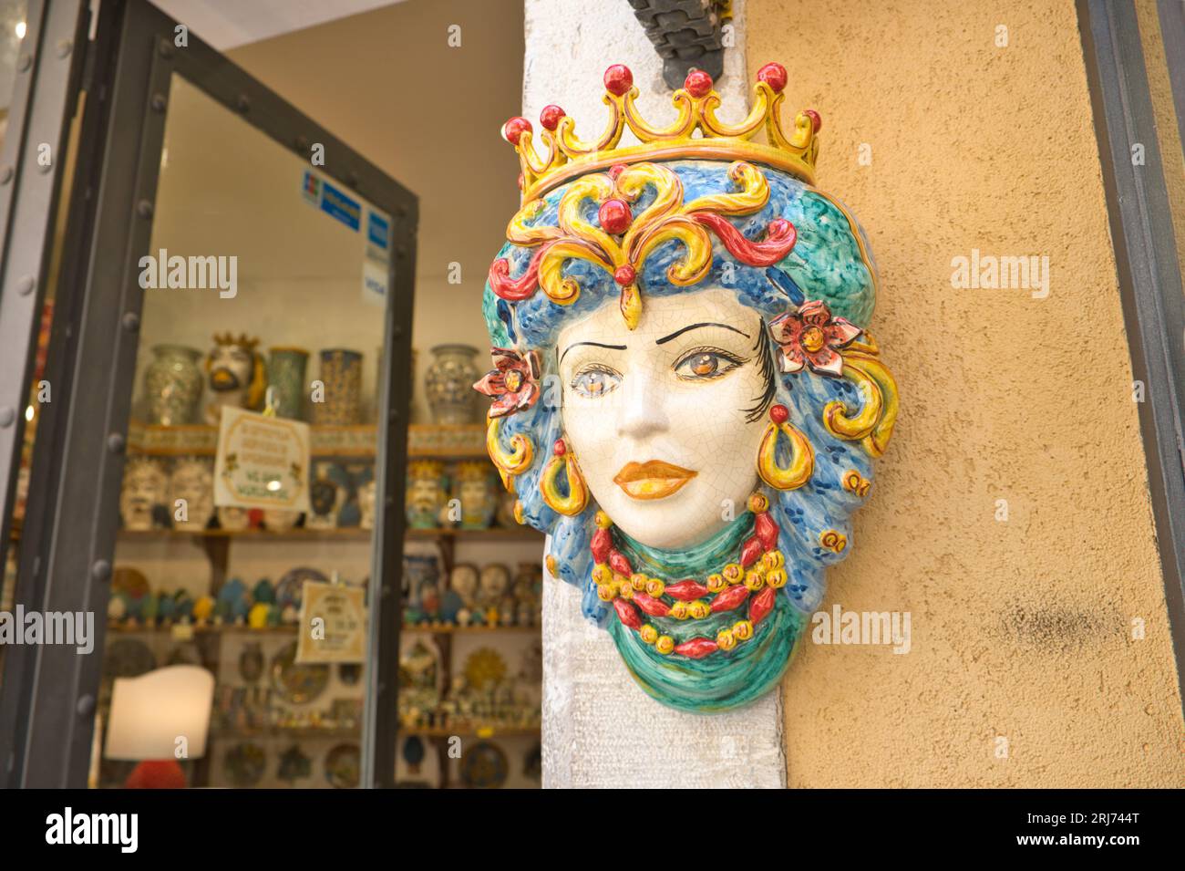 Typical heads of the moors in Taormina, Sicily, Italy Stock Photo - Alamy