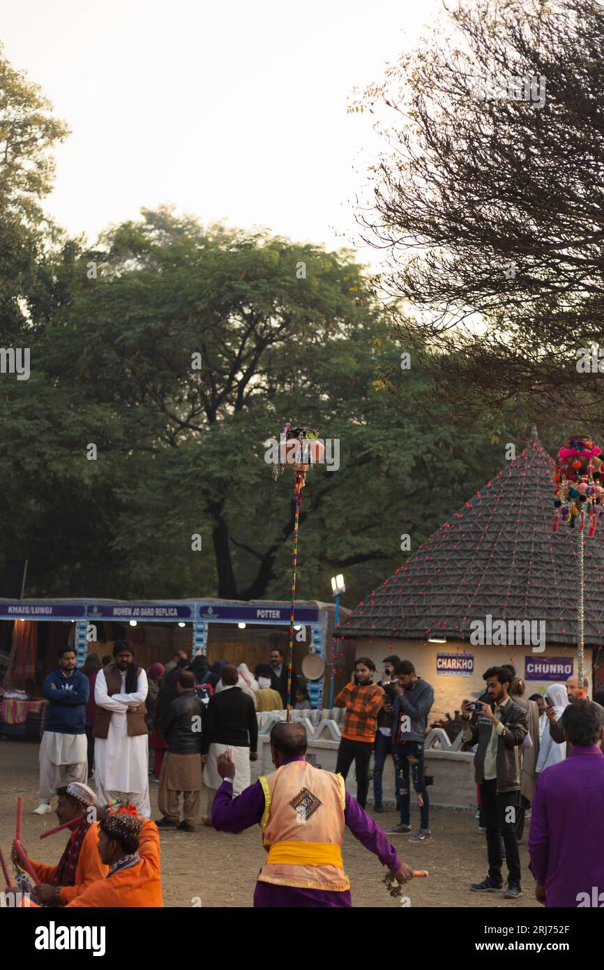 The Sindhi folk dancers participating at Lok mela Stock Photo - Alamy
