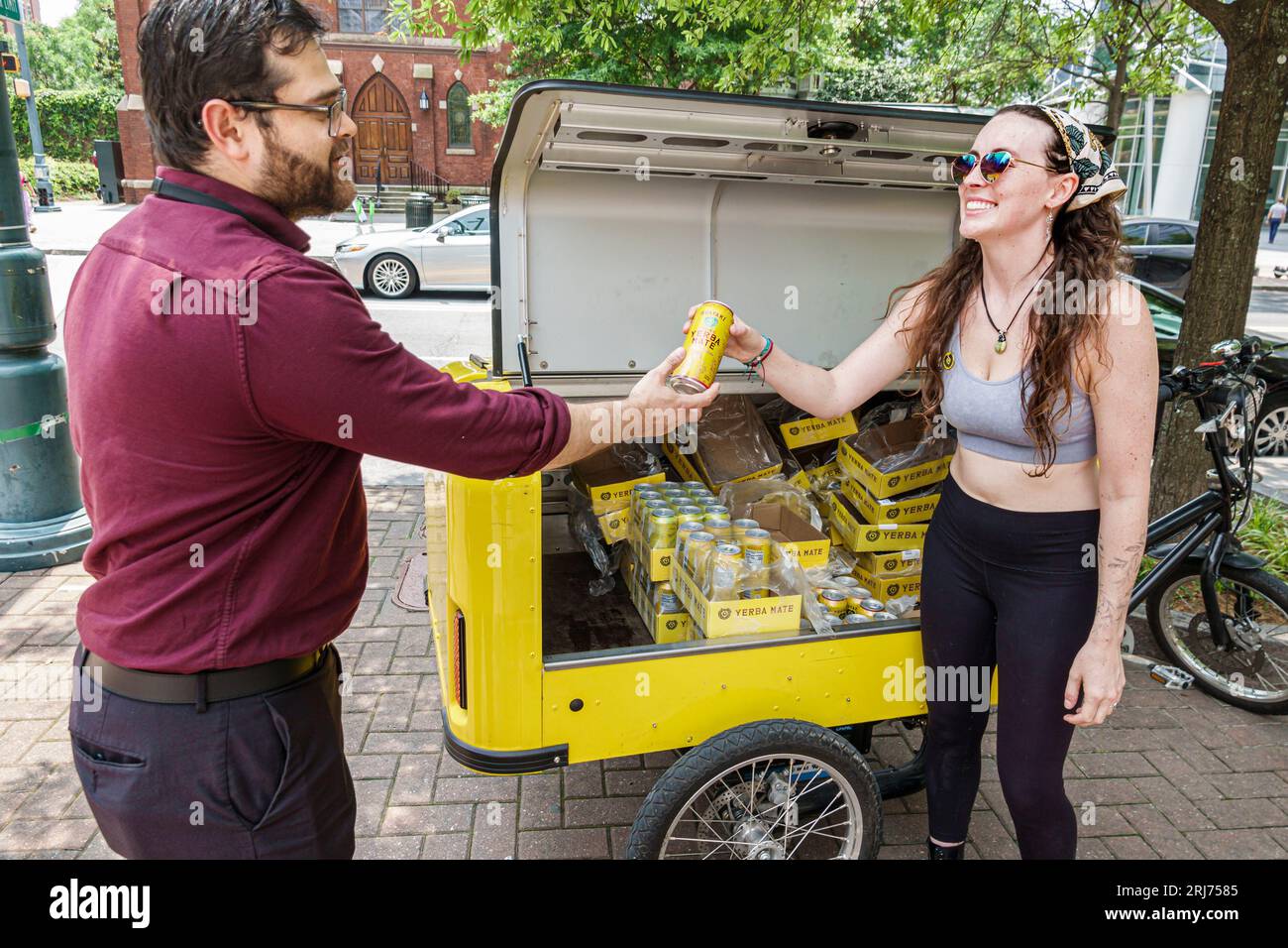 Offering free sample drink hi-res stock photography and images - Alamy