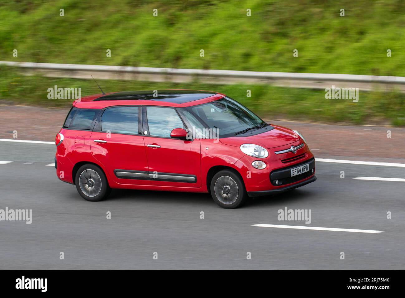 2014 Red Fiat 500L 1.3 MultiJet Lounge MPW Dualogic Euro 6 (s/s) 5dr (7 ...