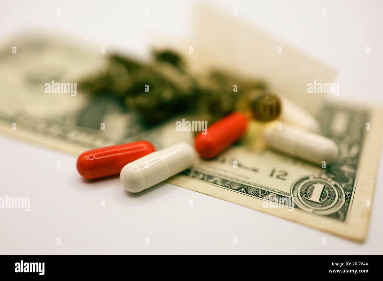 Fighting the war on drugs and illegal pharmaceuticals Stock Photo - Alamy