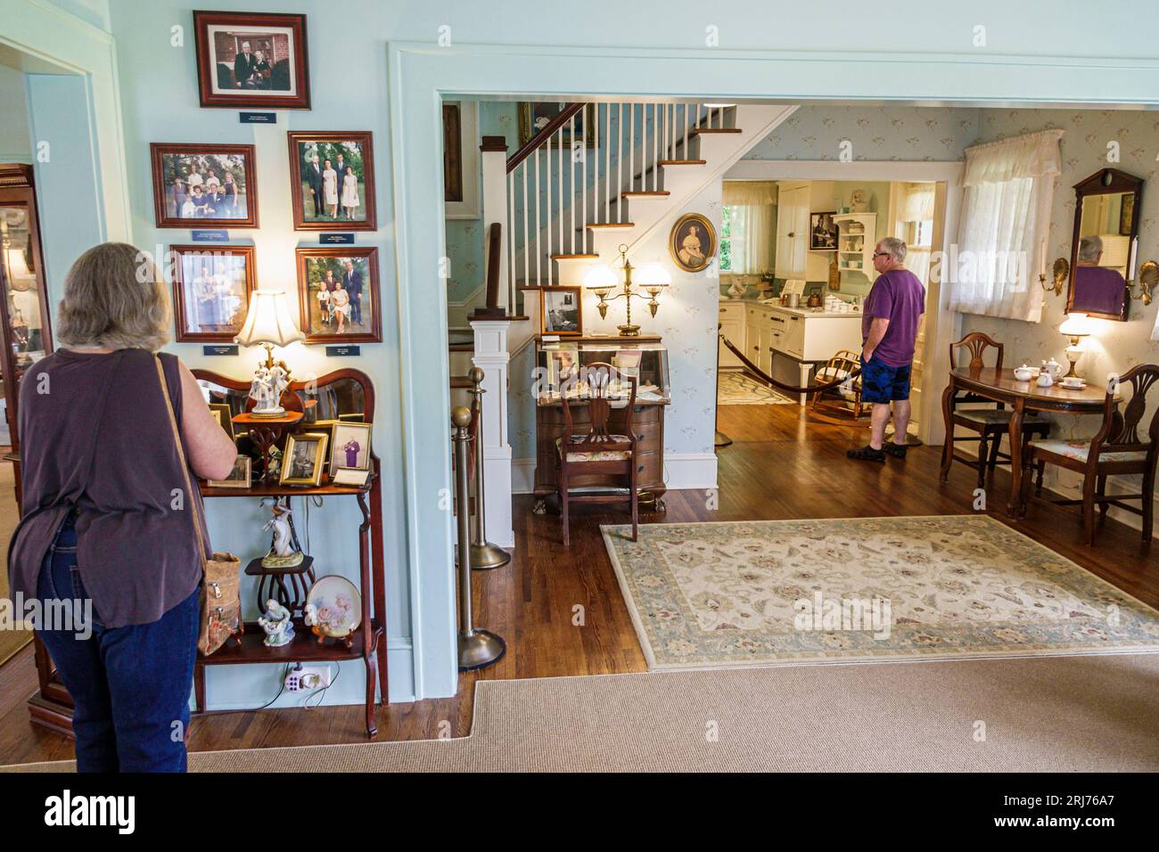 Billy graham home residence house hi-res stock photography and images ...