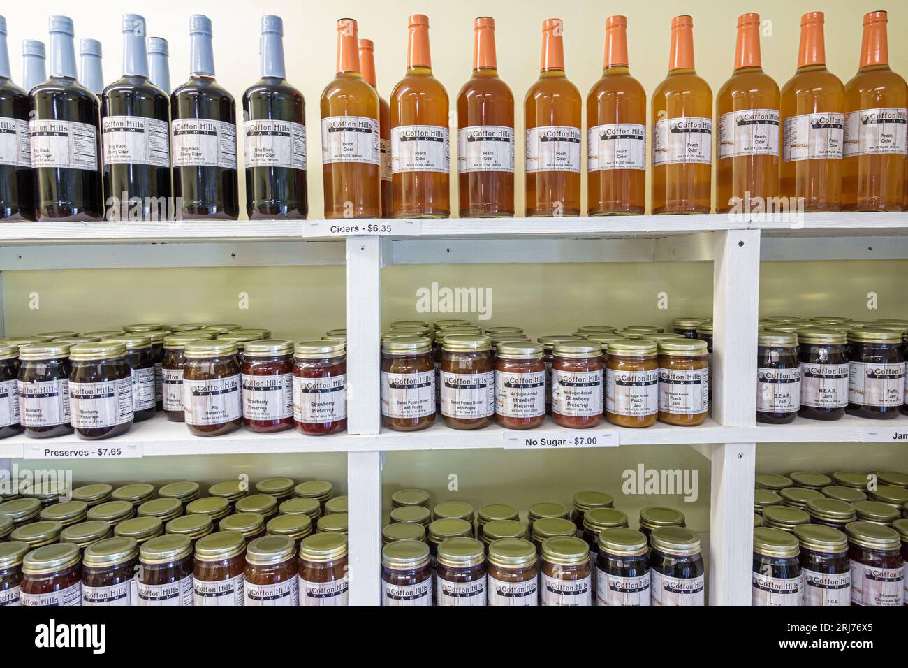 Cider preserves hi-res stock photography and images - Alamy