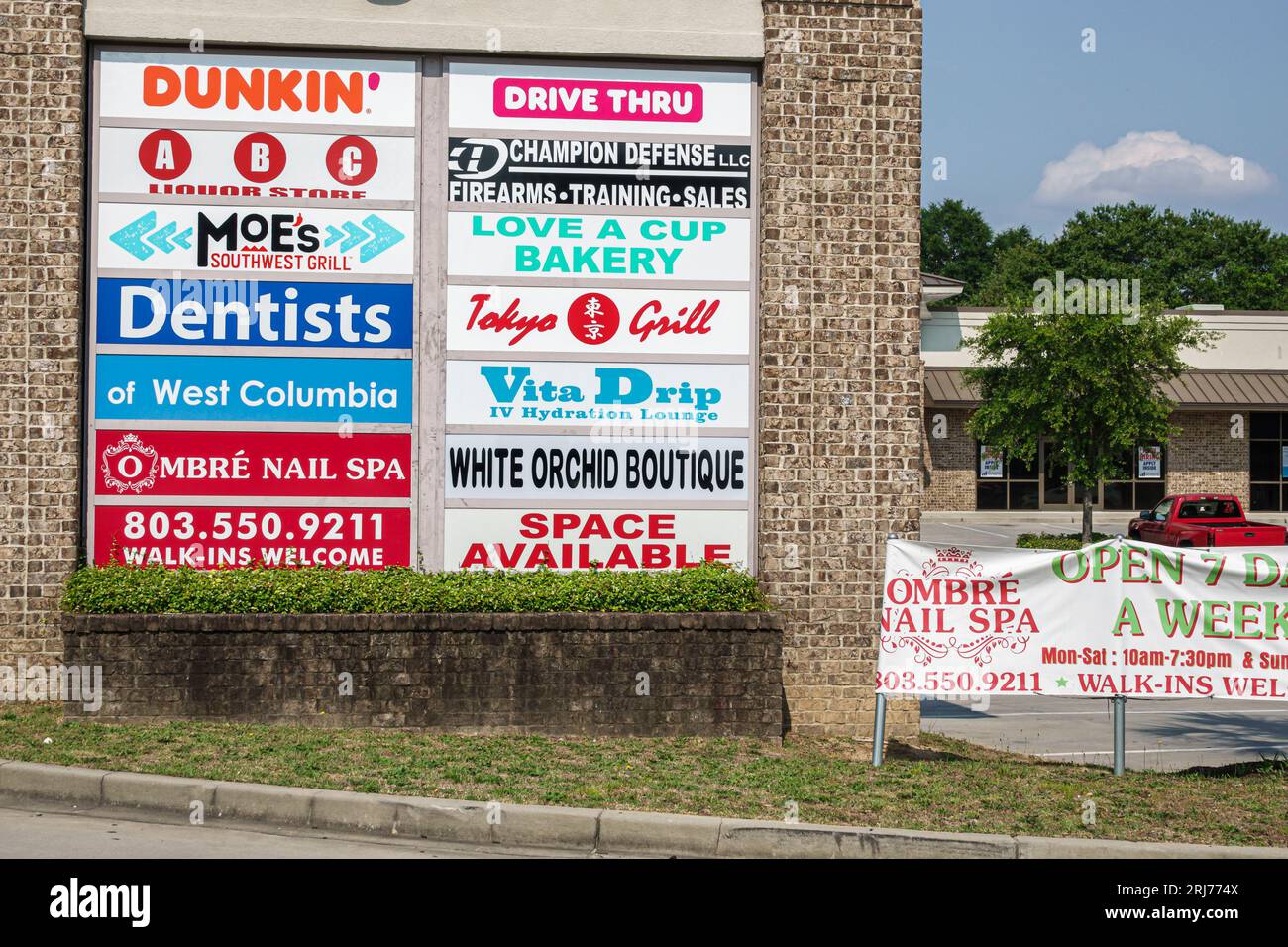 Columbia South Carolina,strip mall business directory,sign information ...