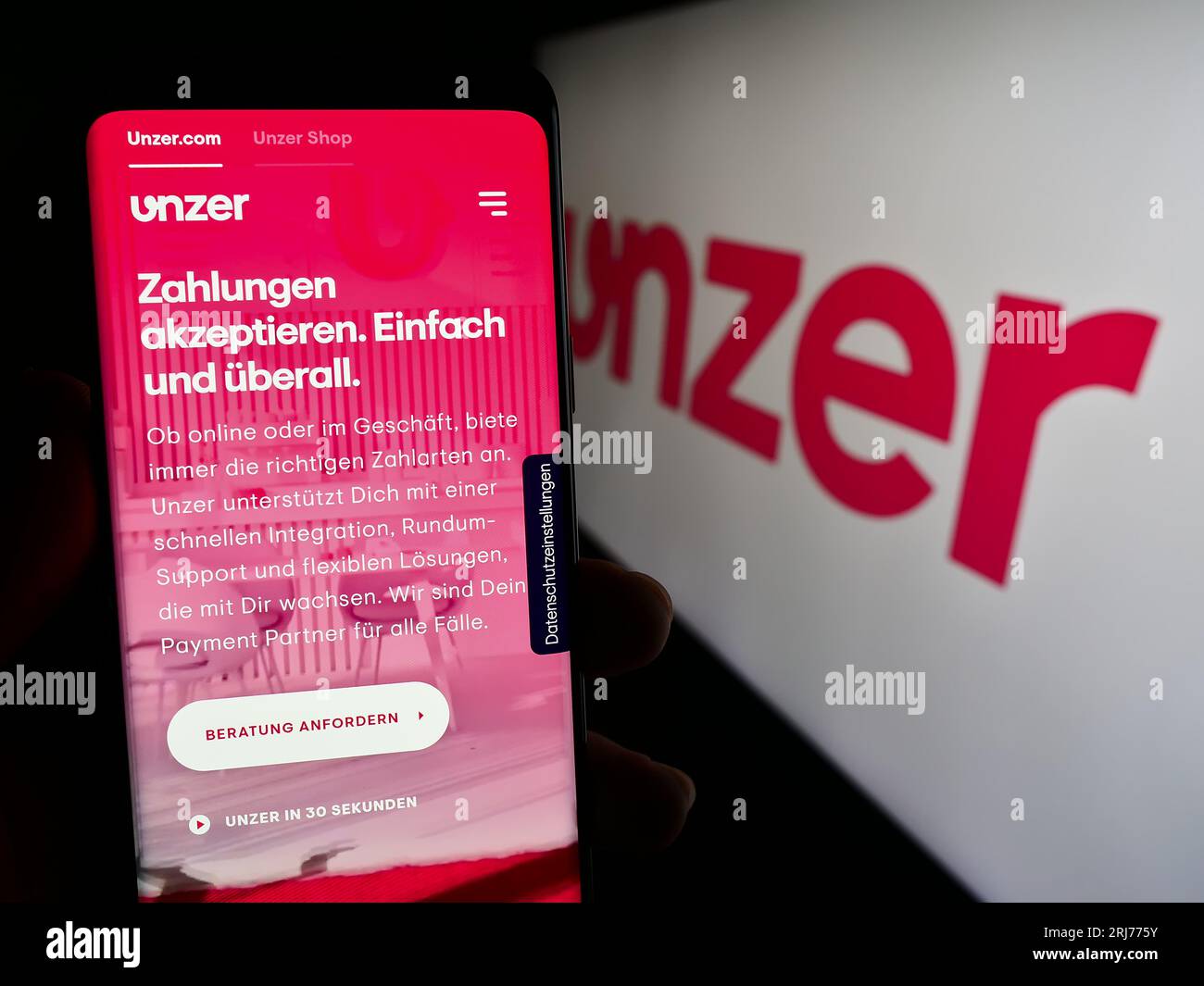 Logo unzer hi-res stock photography and images - Alamy