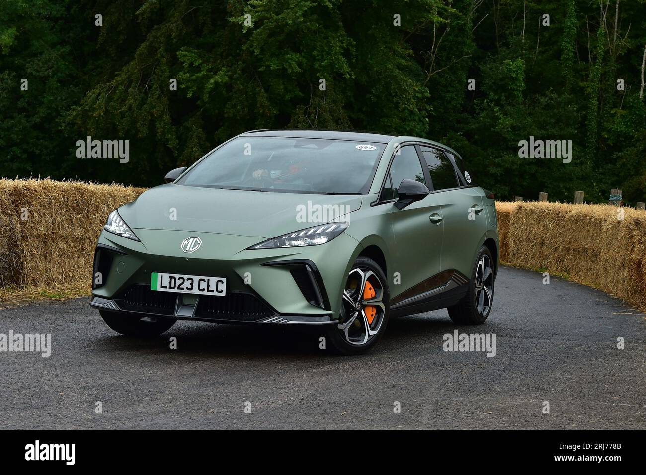 MG MG4 X Power, First Glance, an opportunity to see new models and ...