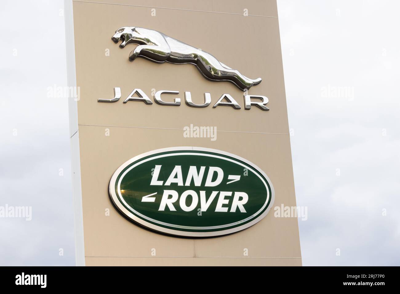 Signs and symbols, Jaguar and Landrover logos Stock Photo - Alamy