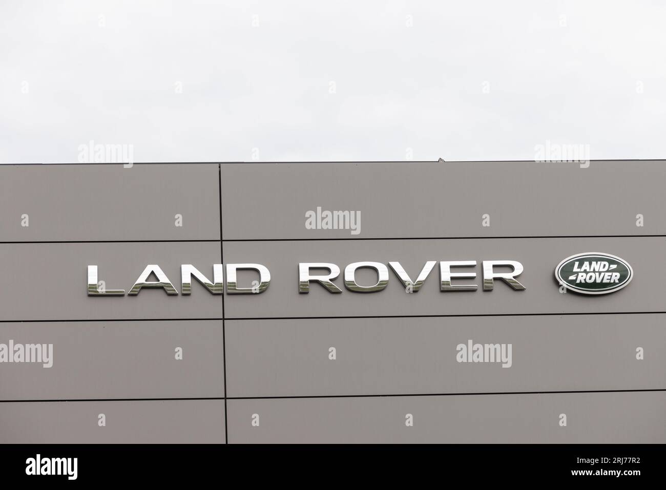 Signs and symbols, a Landrover logo Stock Photo - Alamy