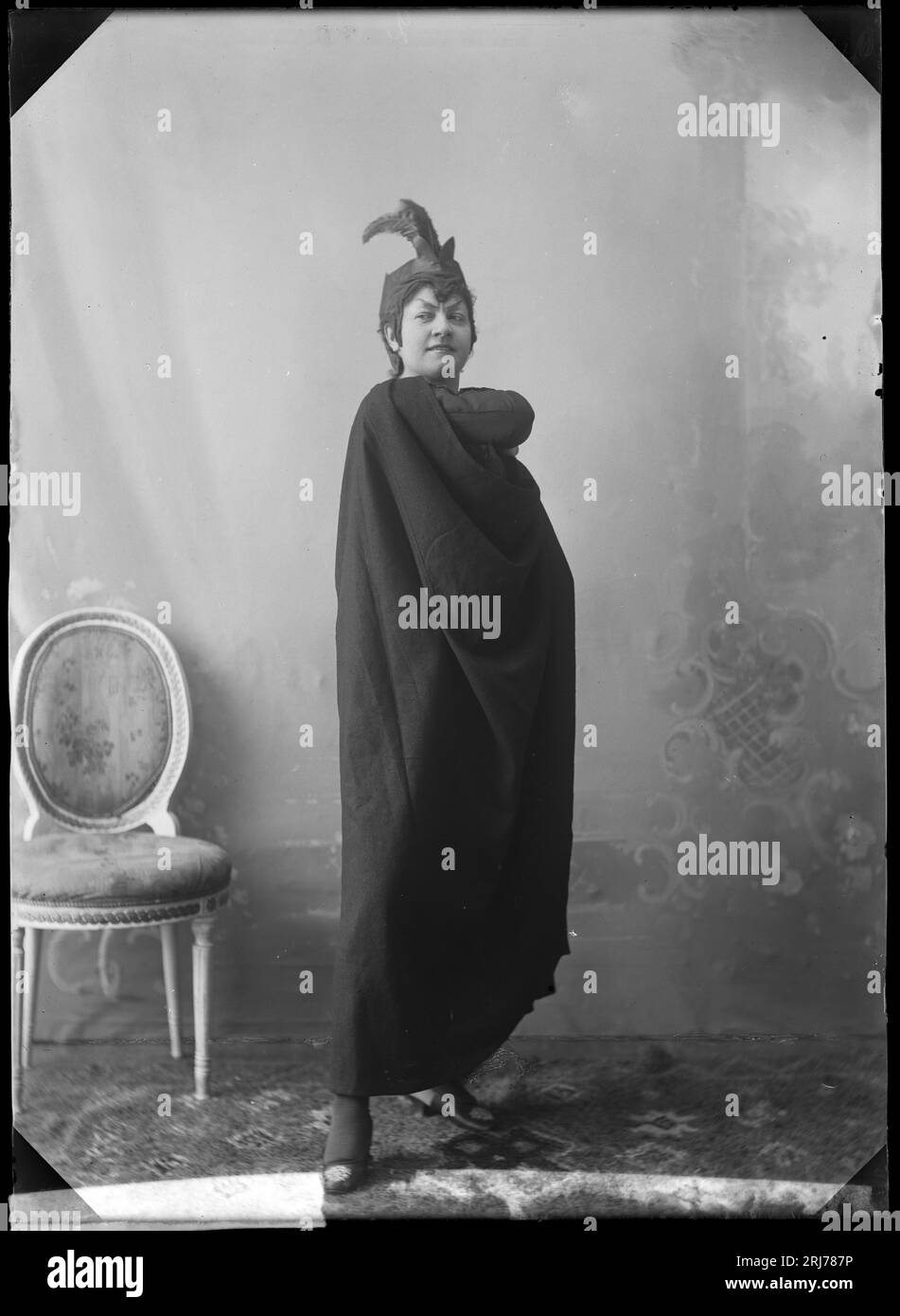 Anna Lundberg, rollporträtt circa 1904 by Anton Blomberg Stock Photo ...