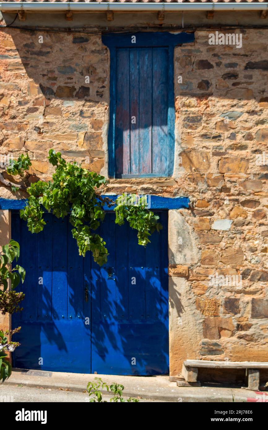 Traditional castilian village hi-res stock photography and images - Alamy