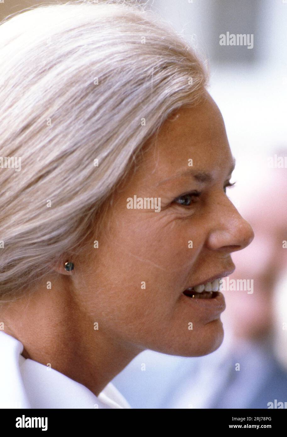 Duchess kent 1982 hi-res stock photography and images - Alamy