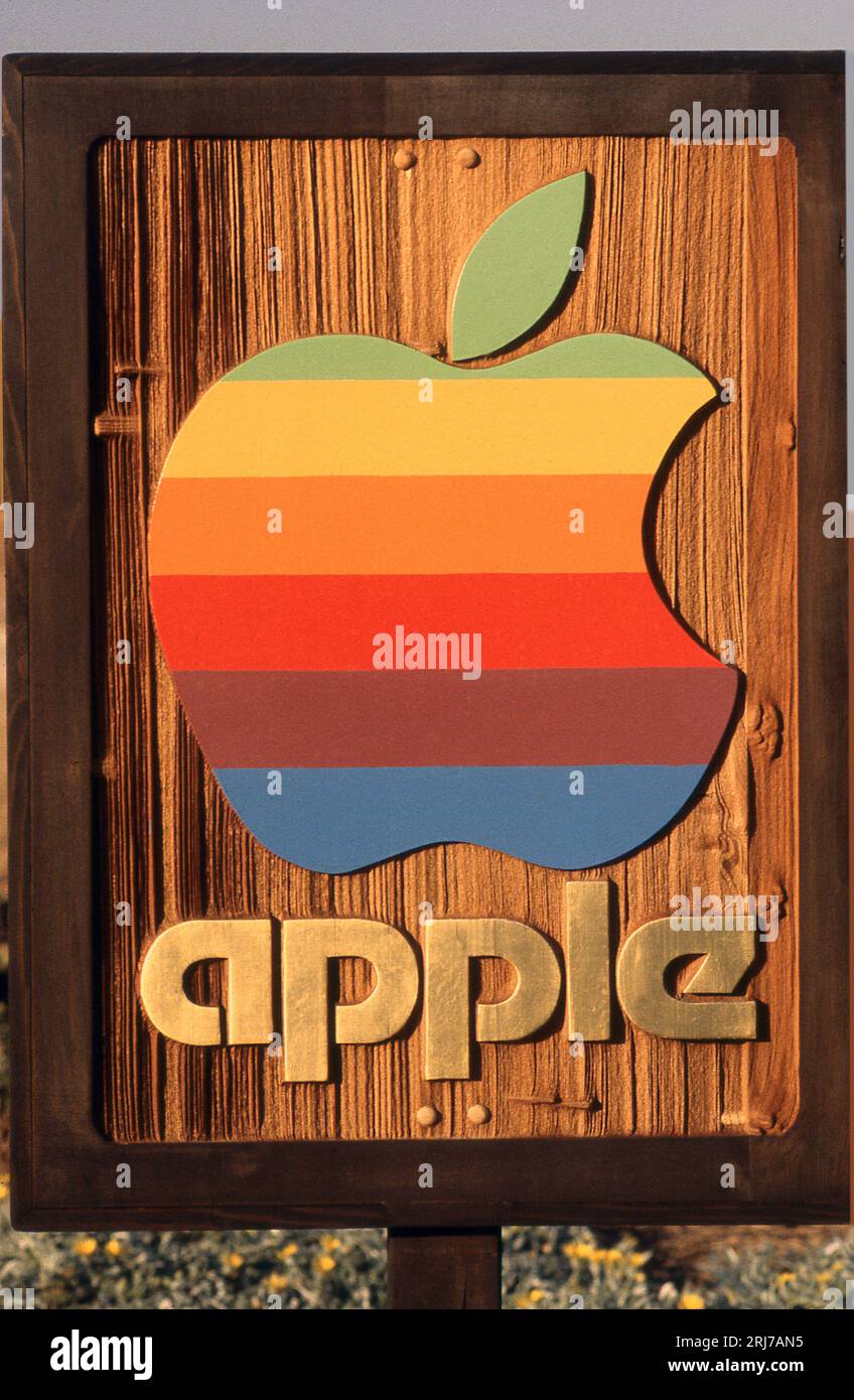 1979 sign hi-res stock photography and images - Alamy