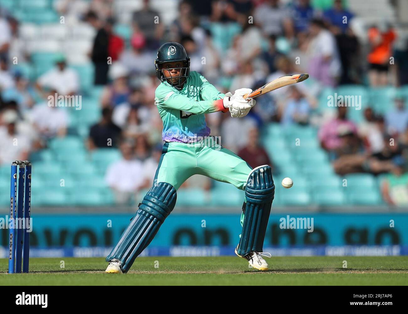 Oval Invincibles' Cordelia Griffith batting during The Hundred match at ...