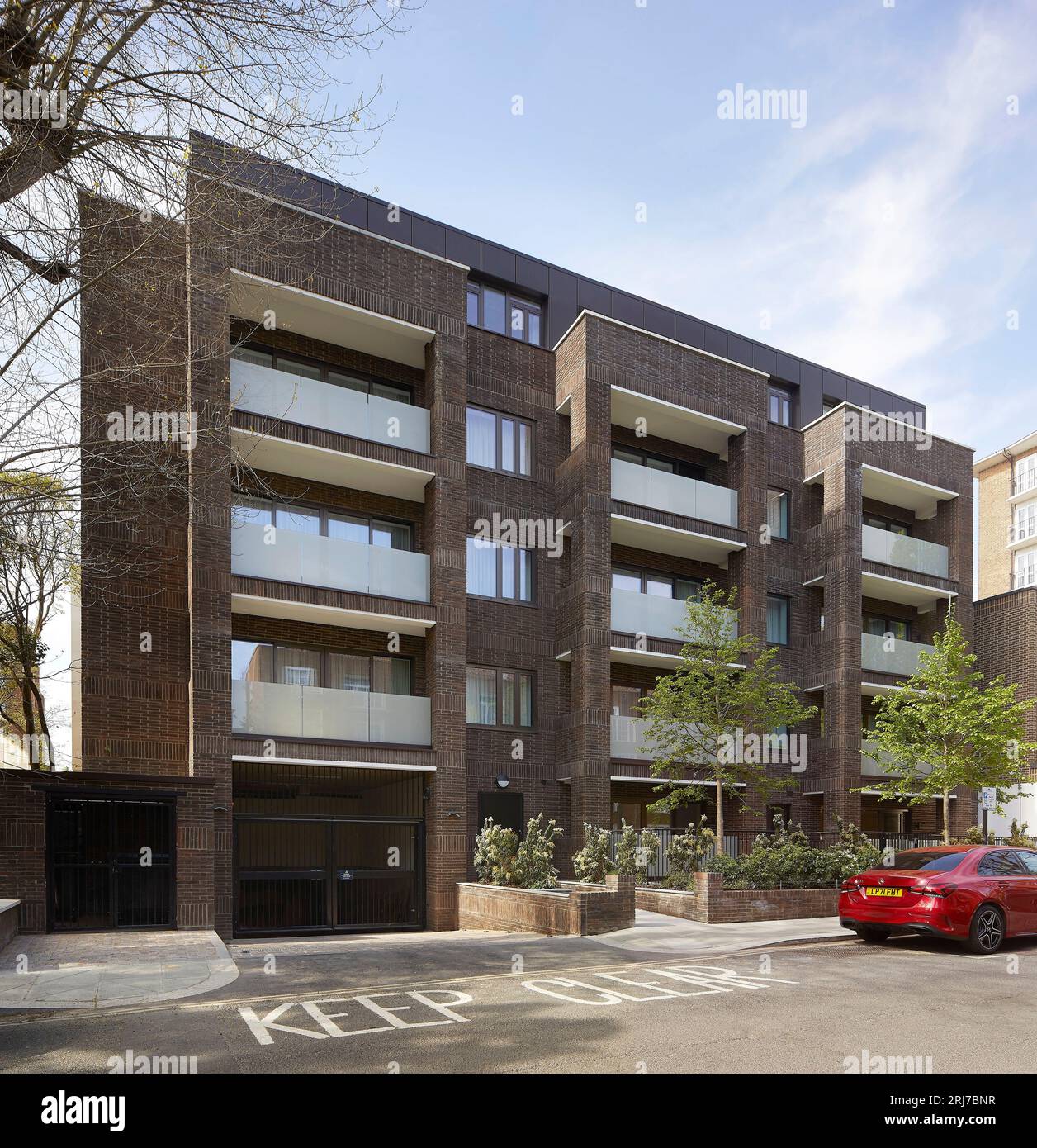 Onlique view of entrance facade. Wellington Road, London, United ...