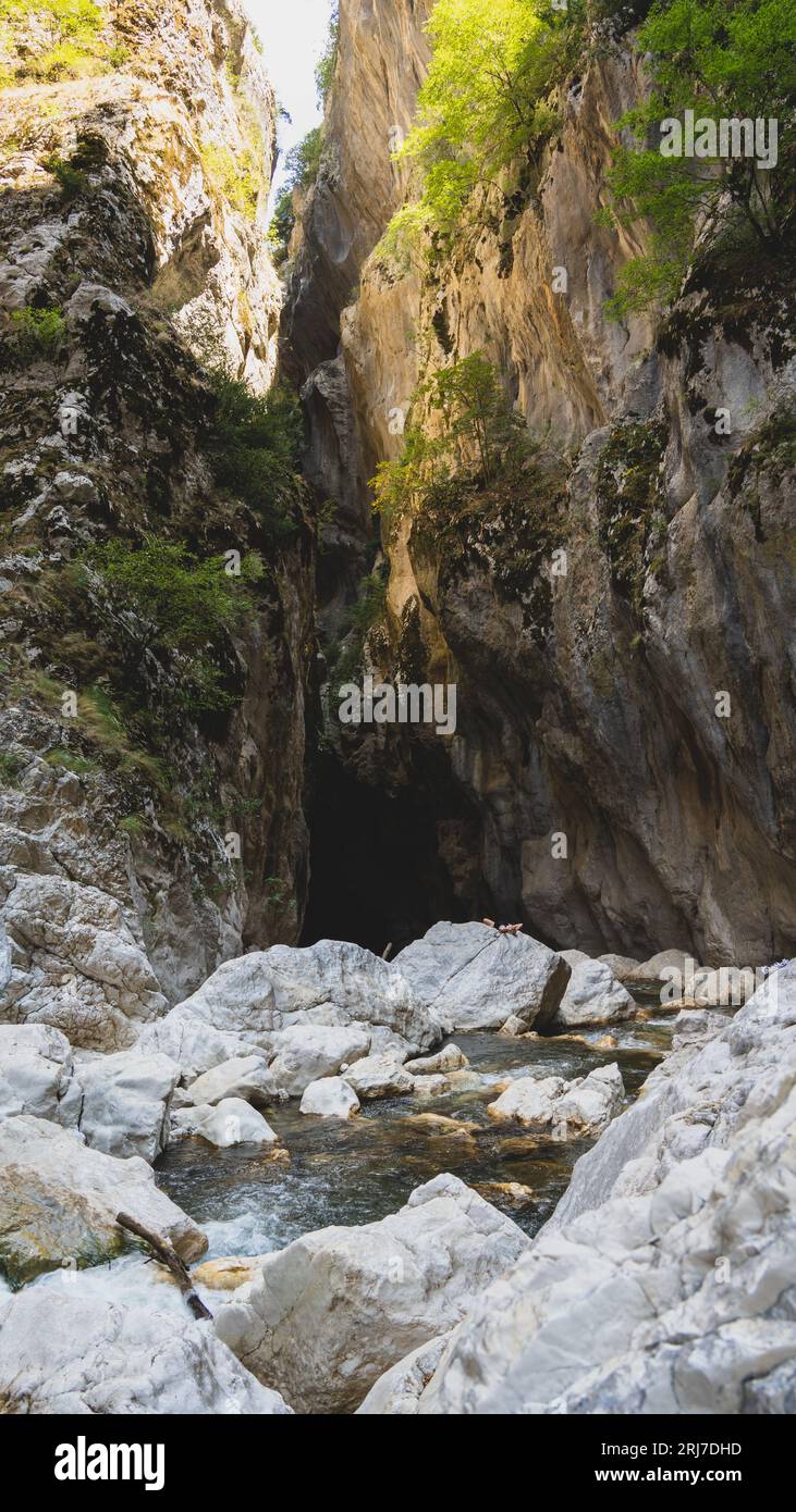 Portitsa gorge hi-res stock photography and images - Alamy