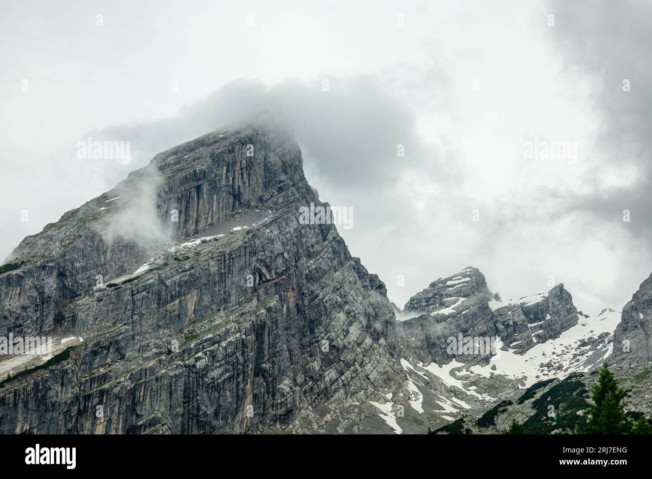 Hike through the beautiful Berchtesgaden Alps to the Watzmann ...
