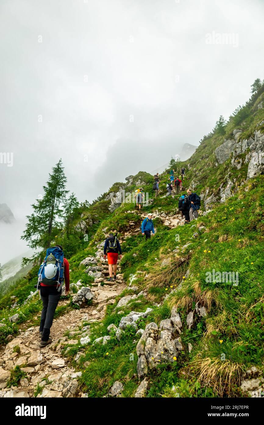Hike through the beautiful Berchtesgaden Alps to the Watzmann ...