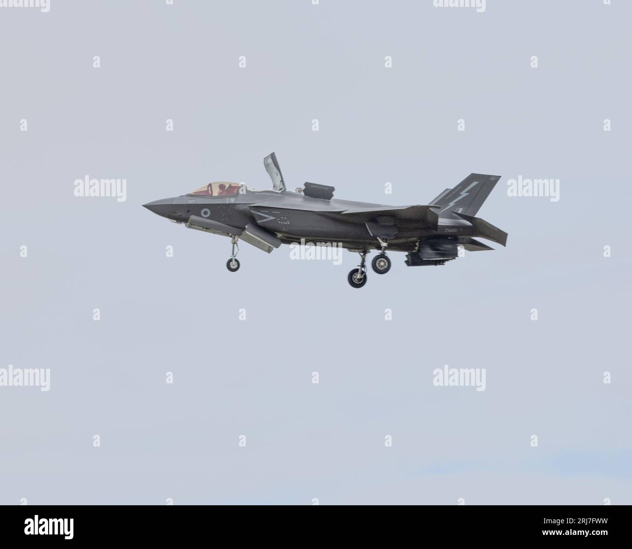 An RAF Lockheed Martin F-35 Lightning II and a Spanish Navy McDonnell Douglas AV-8B Harrier II ...