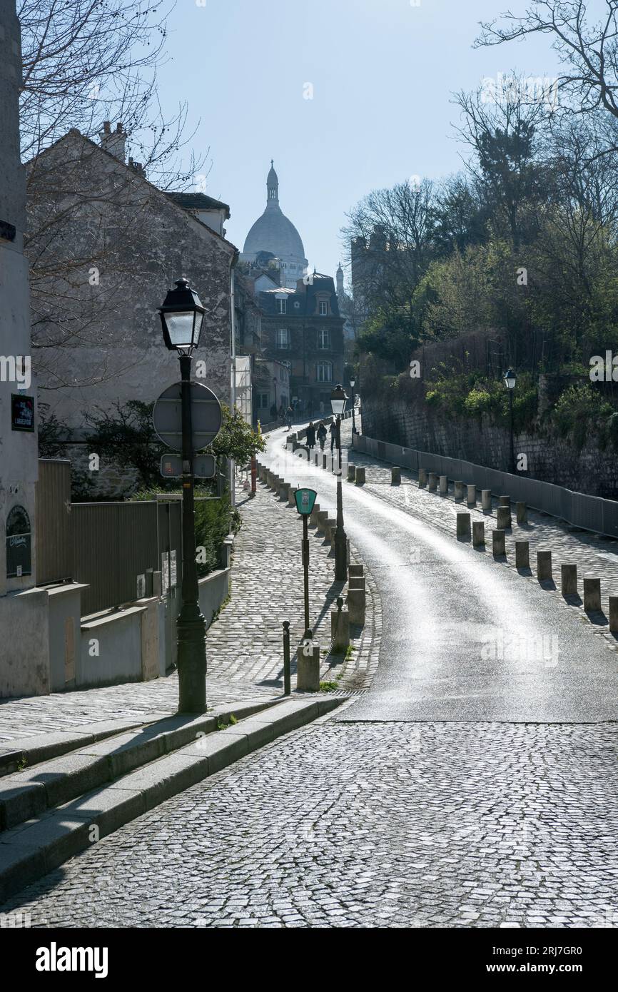 Traditional old cobblestone pathway hi-res stock photography and images ...