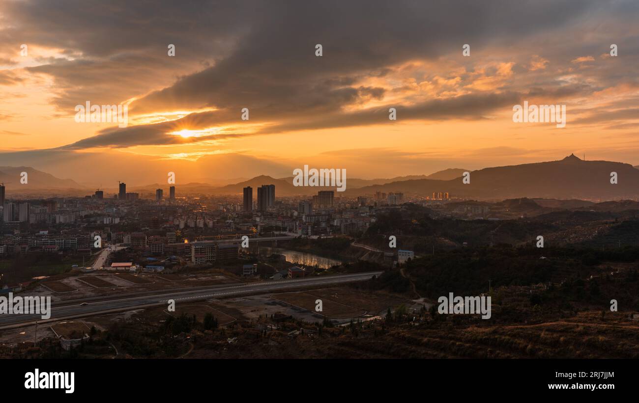 Birds eye view golden hour hi-res stock photography and images - Alamy