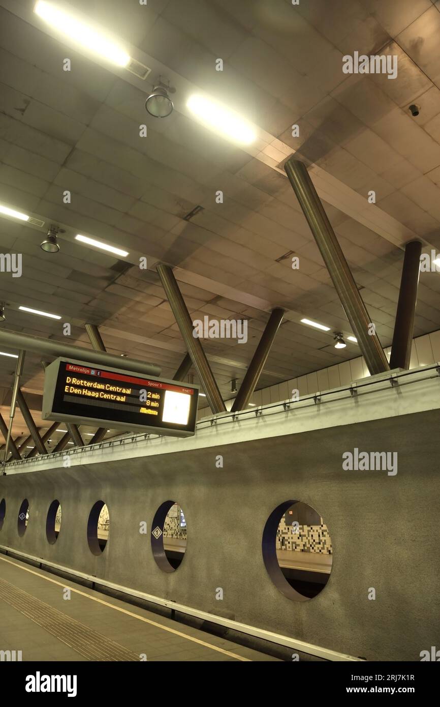 Rotterdam subway hi-res stock photography and images - Alamy