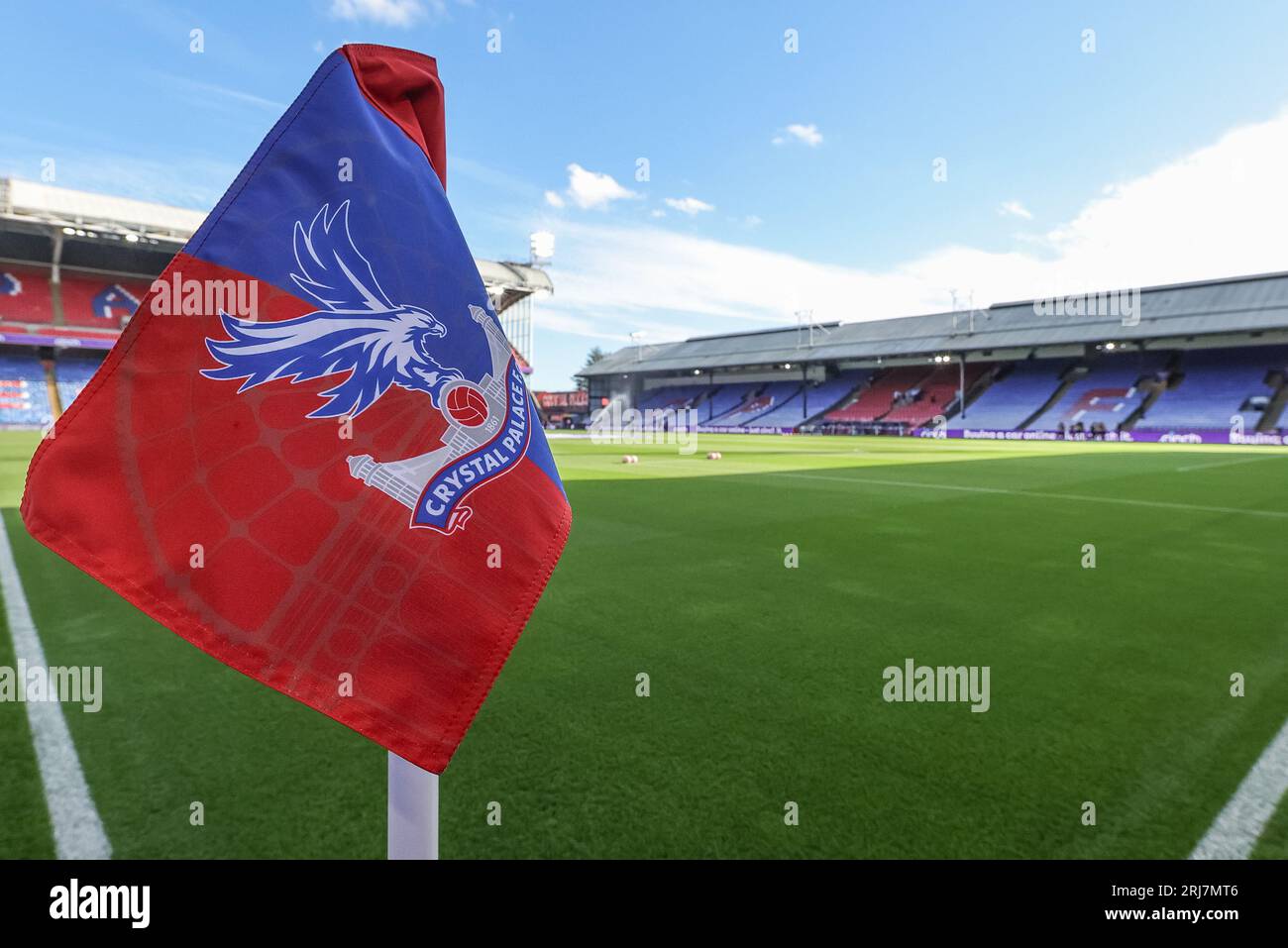 Corner flag during the Premier League match Crystal Palace vs Arsenal ...