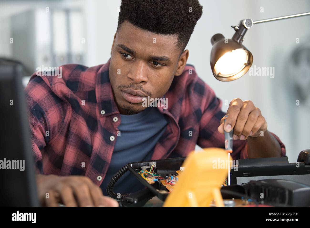 Restart computer hi-res stock photography and images - Alamy