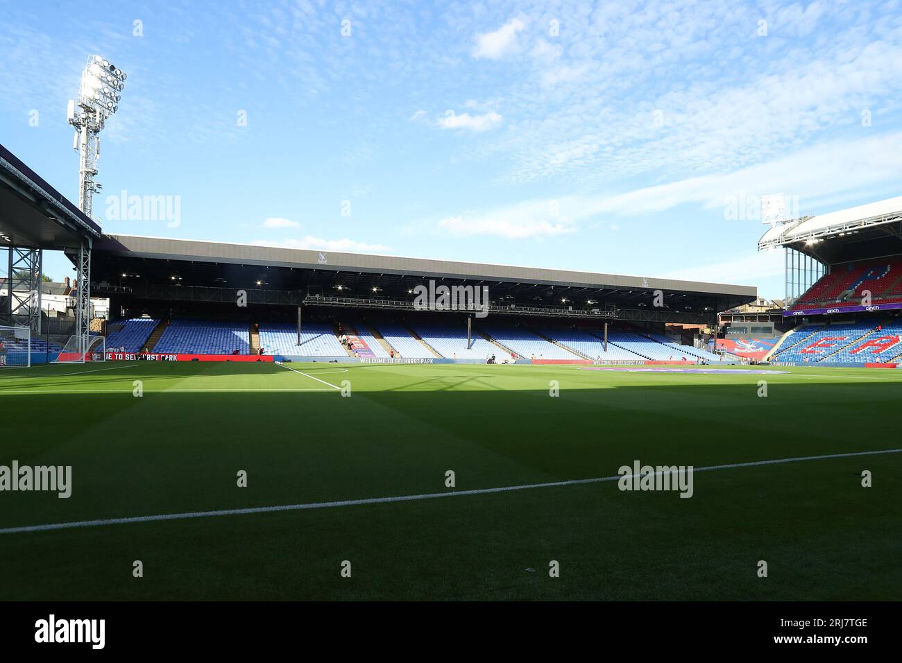 Selhurst Park, Selhurst, London, UK. 21st Aug, 2023. Premier League ...