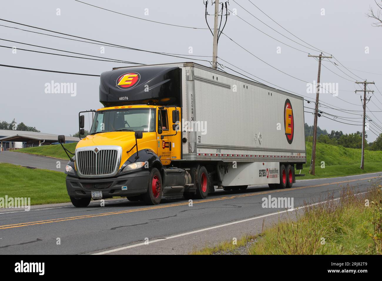 New Columbia, United States. 21st Aug, 2023. An Estes Express Lines ...