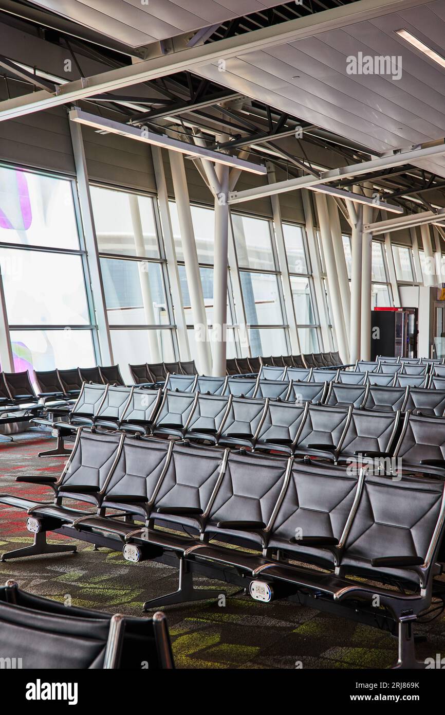 Generic airport terminal hi-res stock photography and images - Alamy