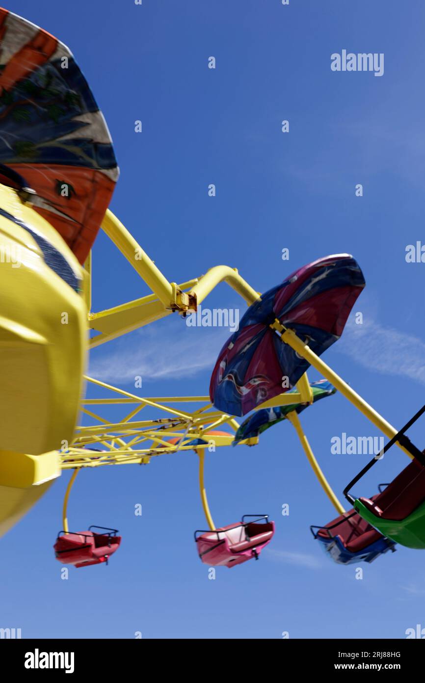 Kids fairground rides hi-res stock photography and images - Alamy