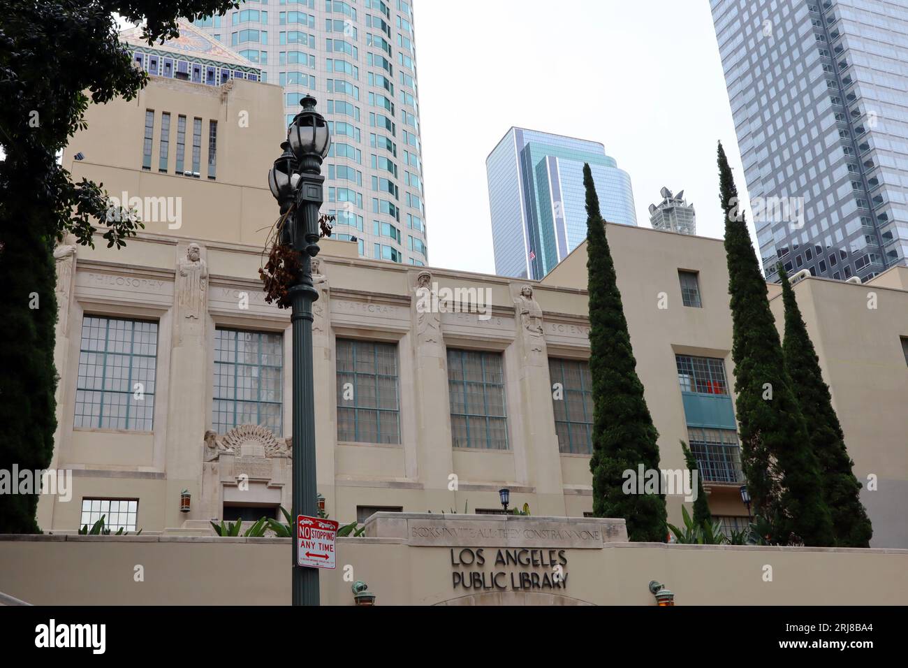 Los angeles central library interior hi-res stock photography and ...