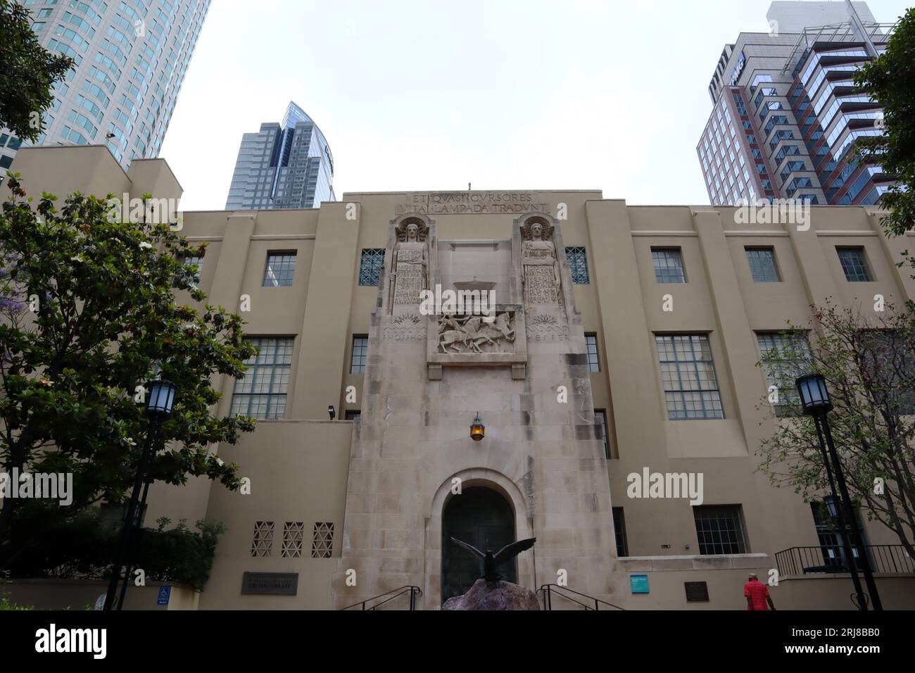 Los Angeles, California: view of LOS ANGELES Public Library - Central ...
