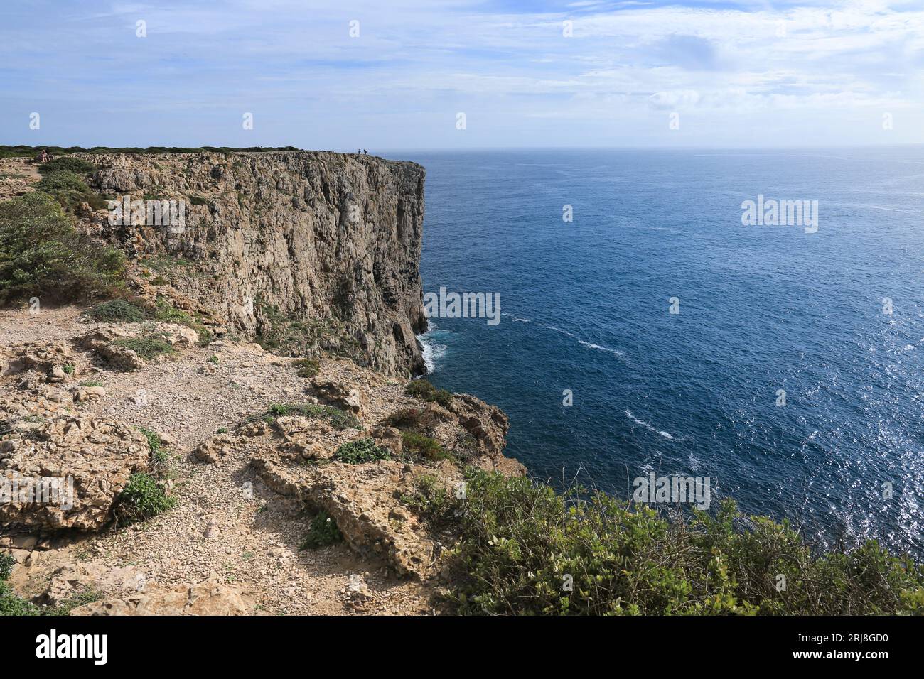Beautiful cape st vincent cliffs hi-res stock photography and images ...
