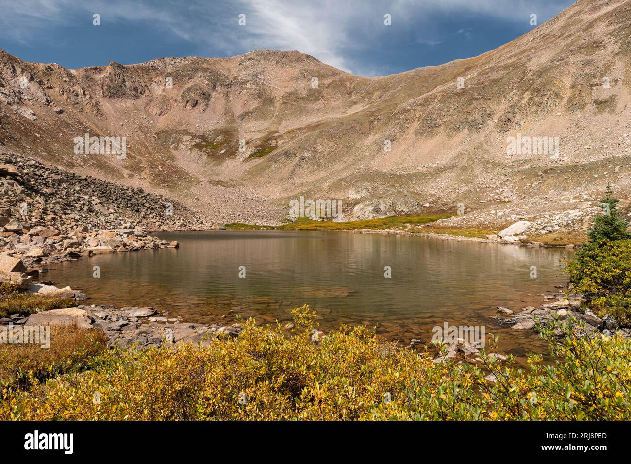 High altitude Ruby Jewel Lake is a travel destination for hikers ...