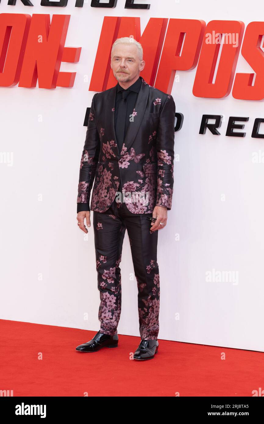 British actor simon pegg hi-res stock photography and images - Alamy