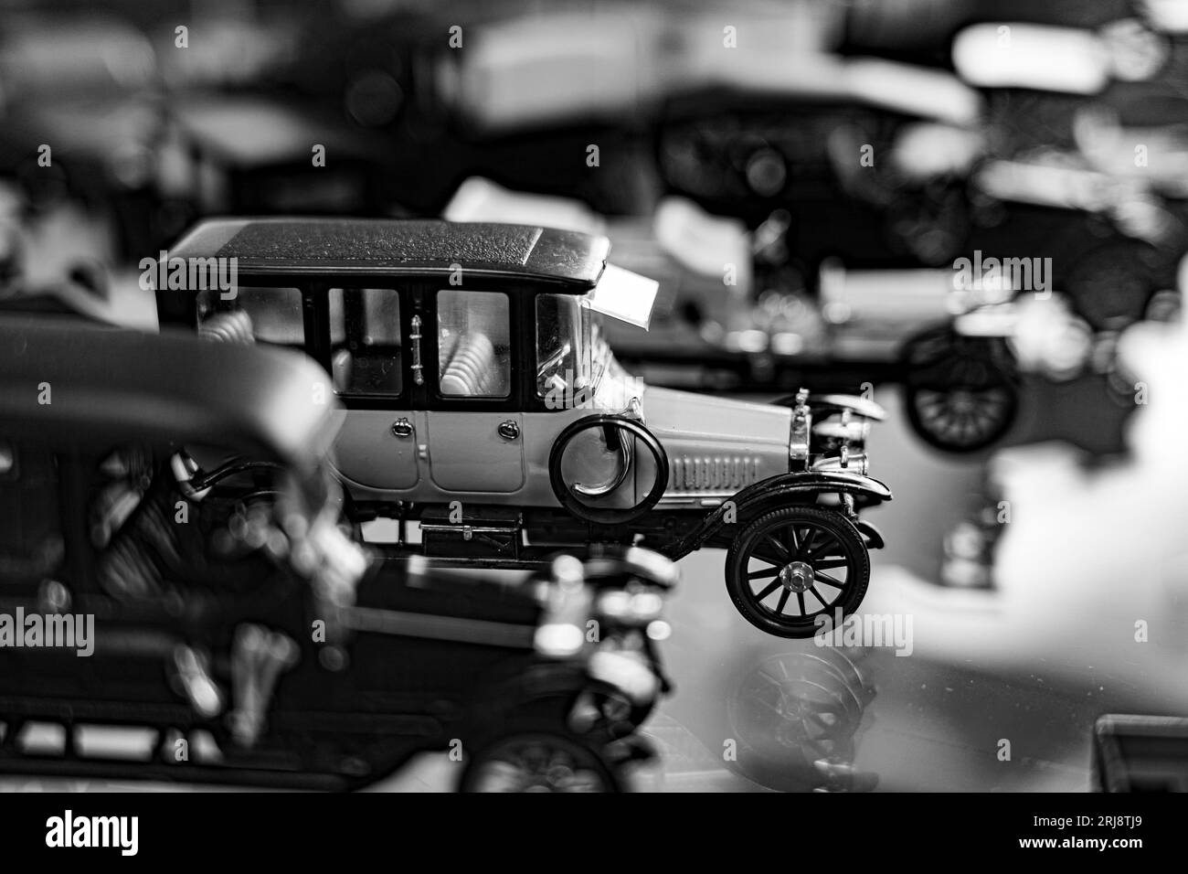 Black and white model retro cars Stock Photo - Alamy