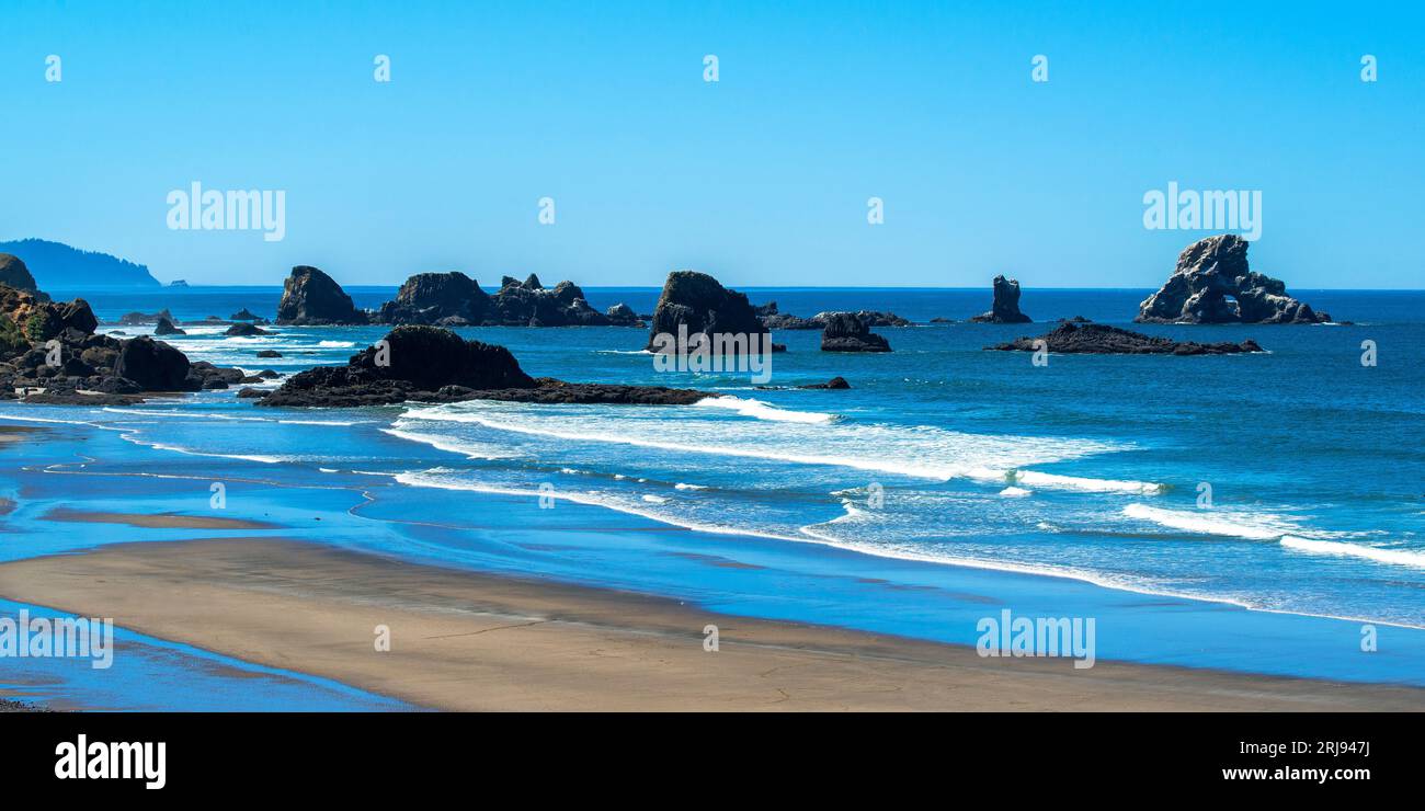 Indian beach ecola state park hi-res stock photography and images - Alamy