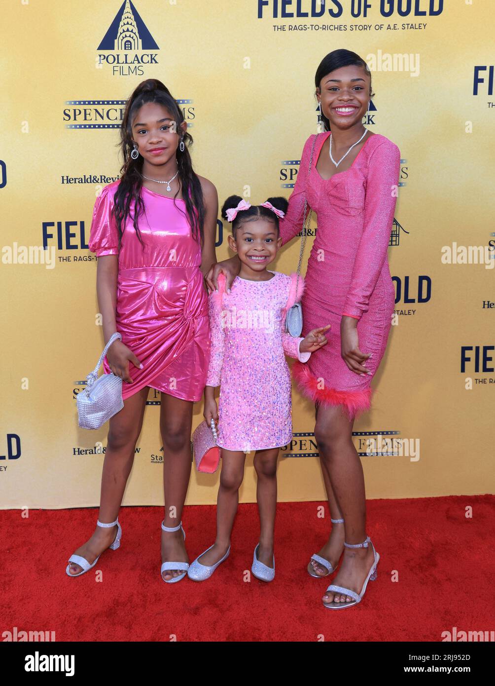 Beverly Hills, California, USA. 18th August, 2023. The Luna sisters, Zariah Luna, Zoe Luna, and ...